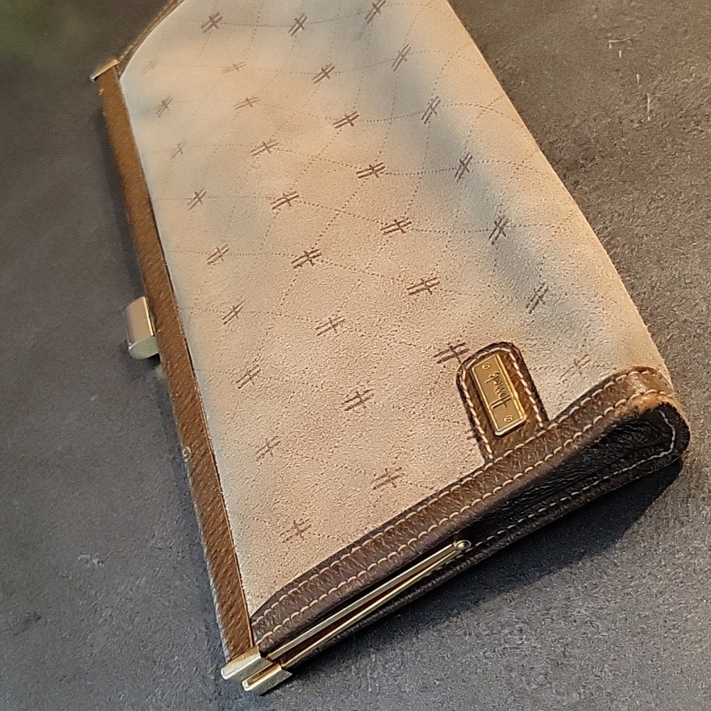 Vintage Harrods Monogram Logo Clutch Bag Suede / Leat… - Gem